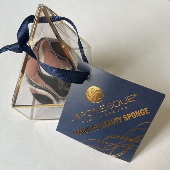 Japonesque | Makeup | Japonesque Marbled Beauty Sponge | Poshmark